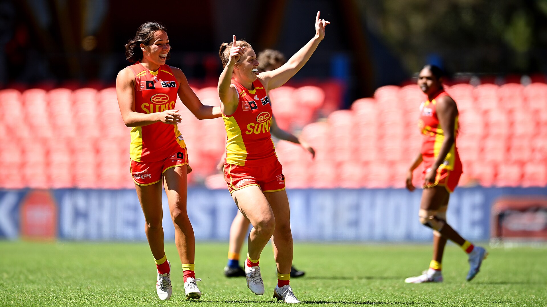 Stanton's Six sees SUNS soar