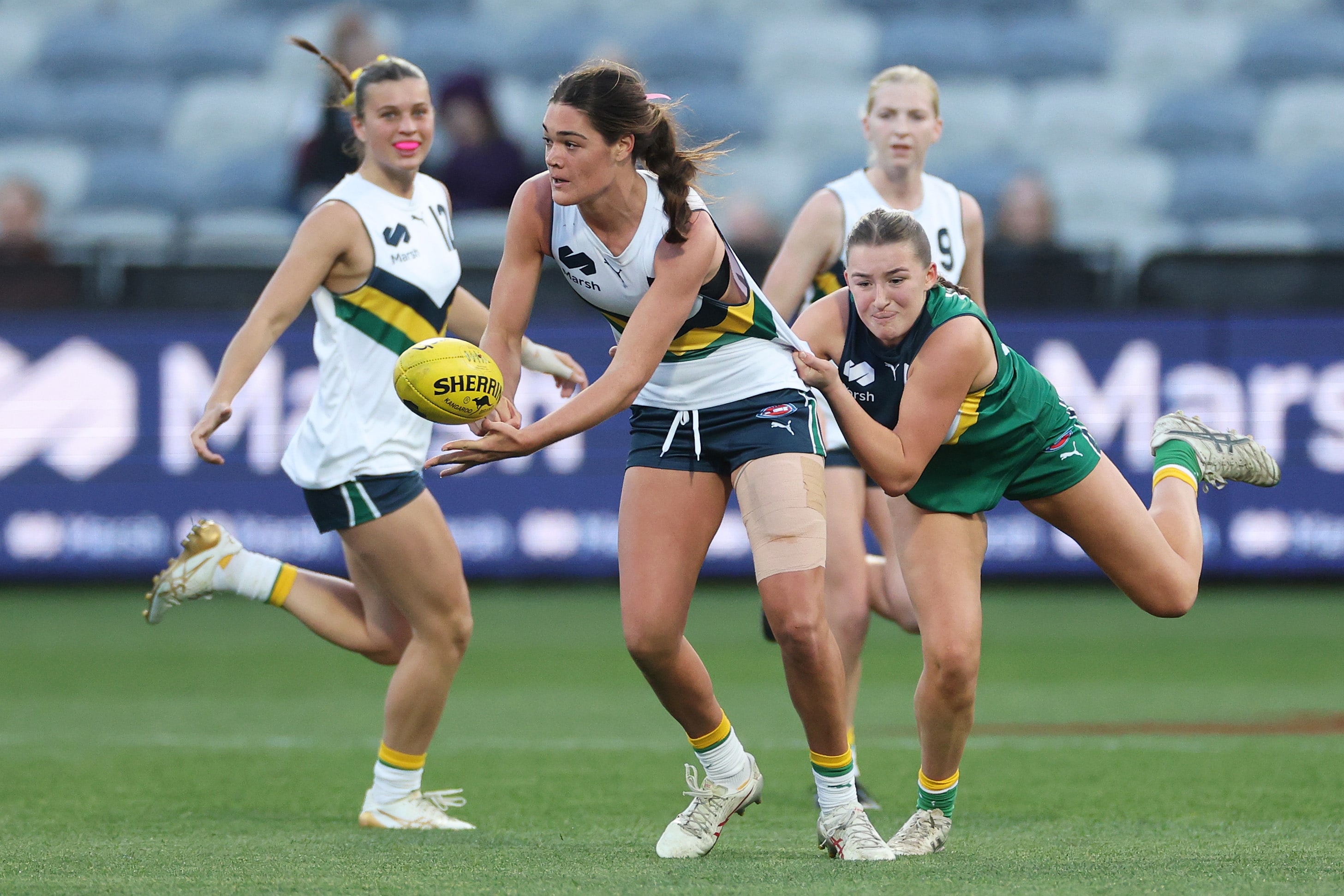 Georja Davies awarded AFL Life Members Education Assistance scholarship