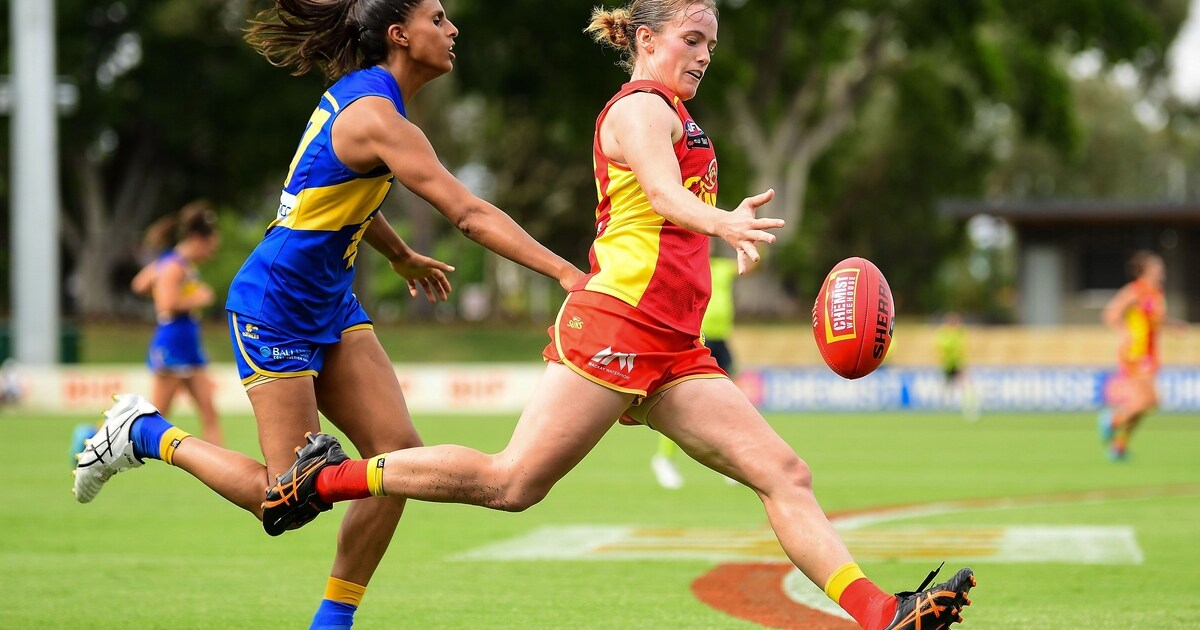 Britt Perry nominated for AFLW Mark of the Year