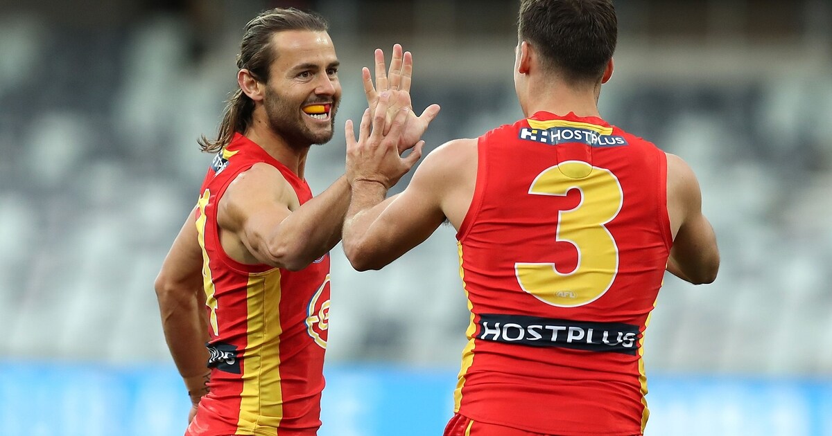 Voting Open: Austworld Player of the Round