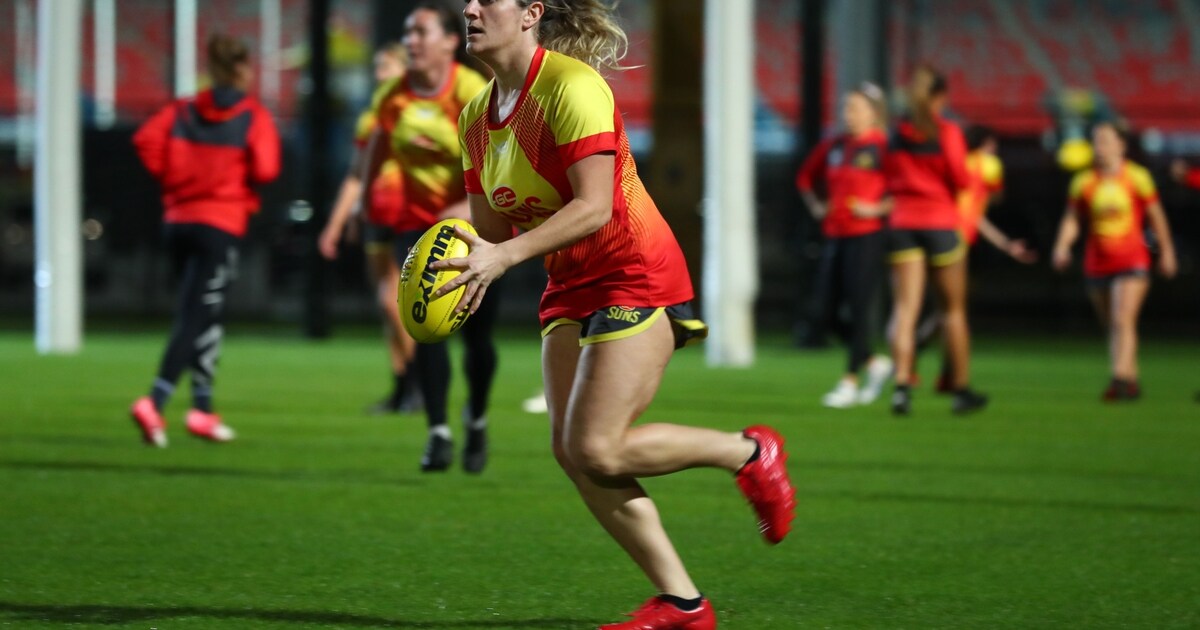 SUNS farewell five AFLW players