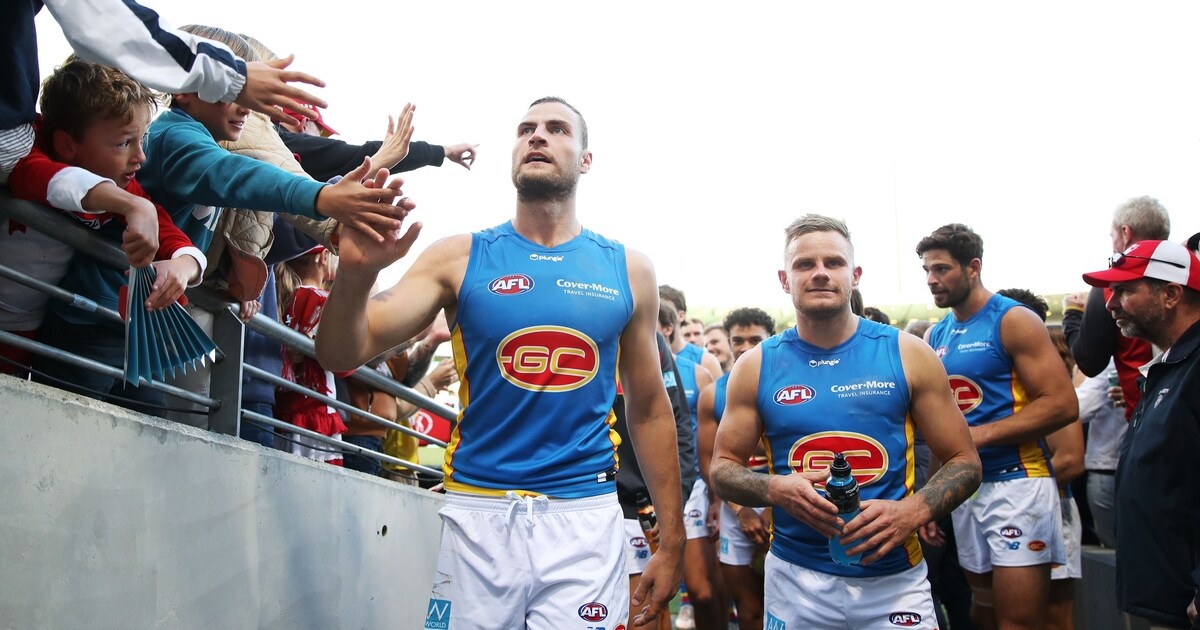 Vote Now: Round 8 Austworld Player of the Round