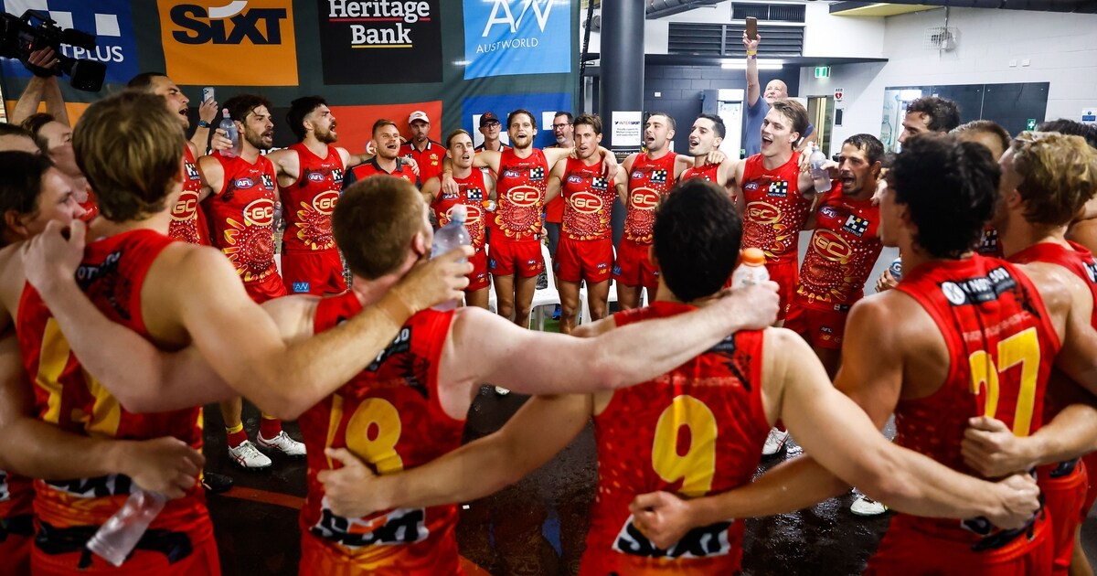 Vote now: Austworld Player of the Round