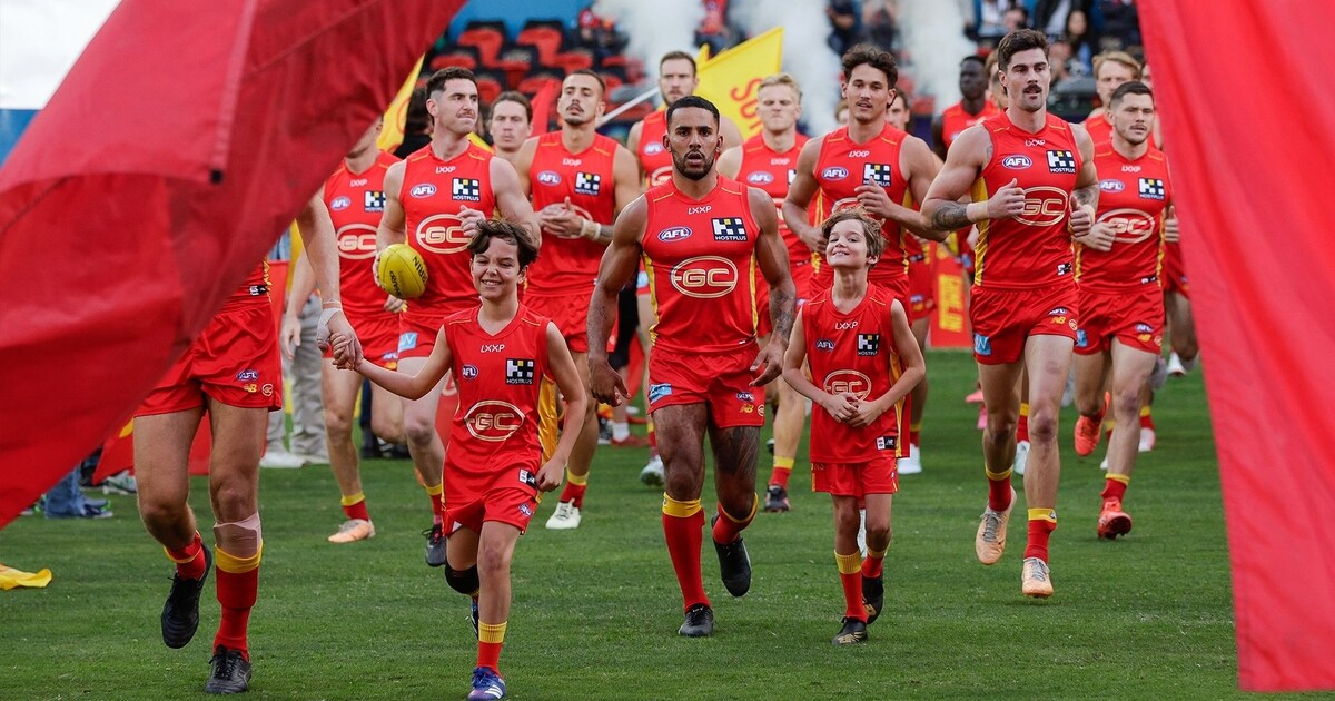 Voting open: Austworld Player of the Round